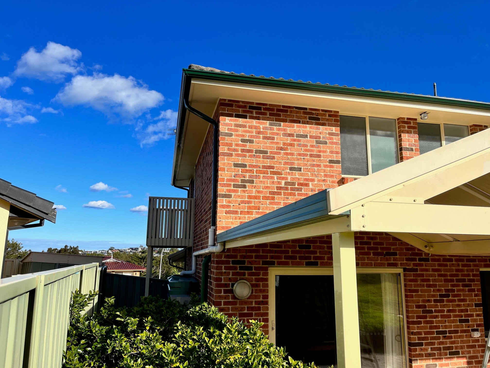 Roof, Gutter and Rainwater Solutions in Sydney - ABC Seamless